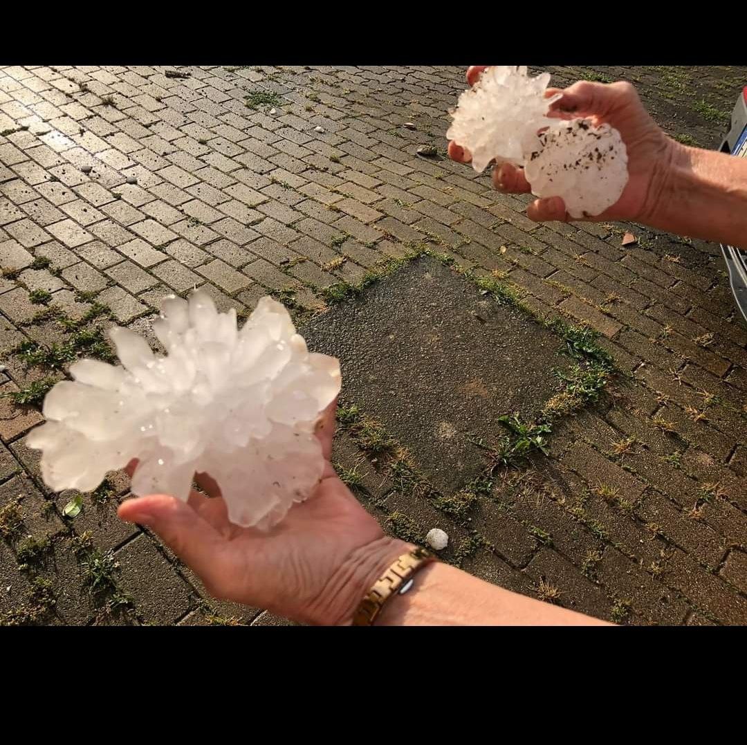 Actualités météo: Grêlons géants successifs en Italie ces derniers ...